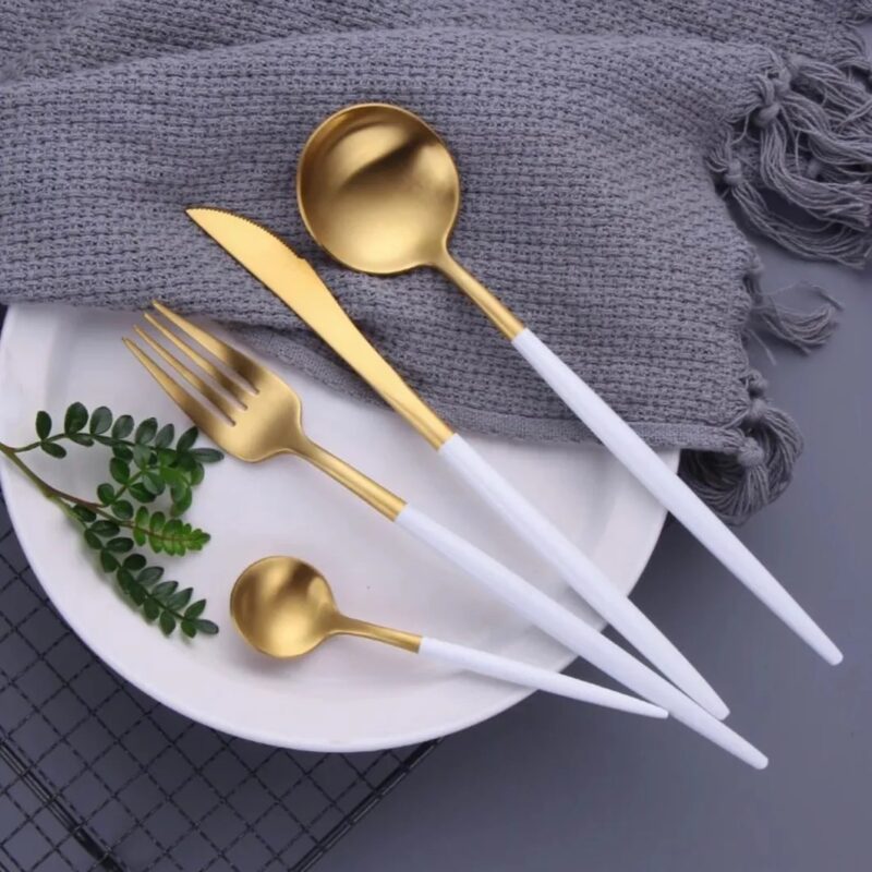 Luxurious Gold Cutlery Set – 24 Pieces - ZKG Homeware