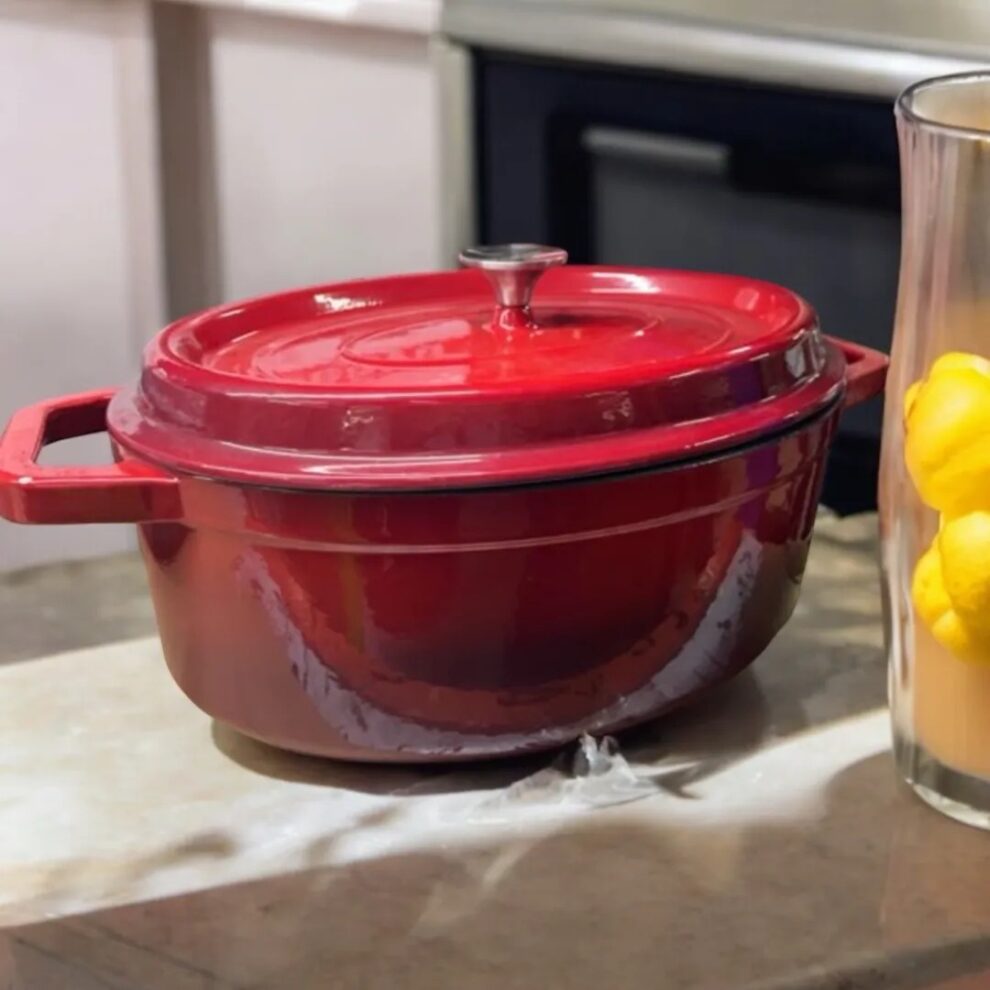 6L Cast Iron Oval Shaped Pot - ZKG Homeware
