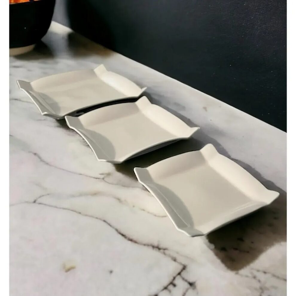 Luxury White Square Dinner- plates - ZKG Homeware
